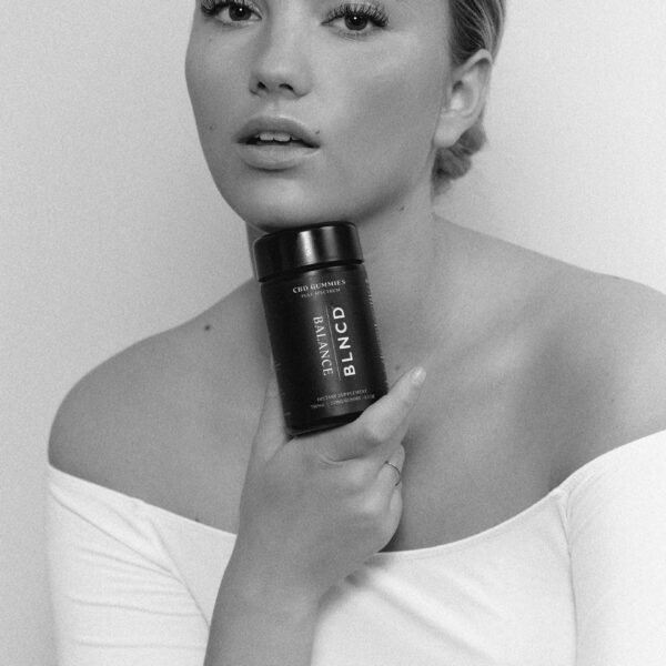 THC & CBD Edibles - Infused Gummies & Chocolates | Turning Leaf